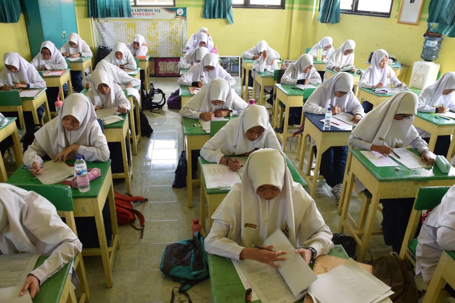 SMP Boarding School Terbaik di Jawa Tengah 2024 - smpn 6 koto balingka ...